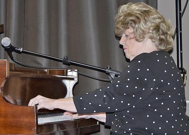Valens concert delivers uplifting music, message, humor | Imperial ...